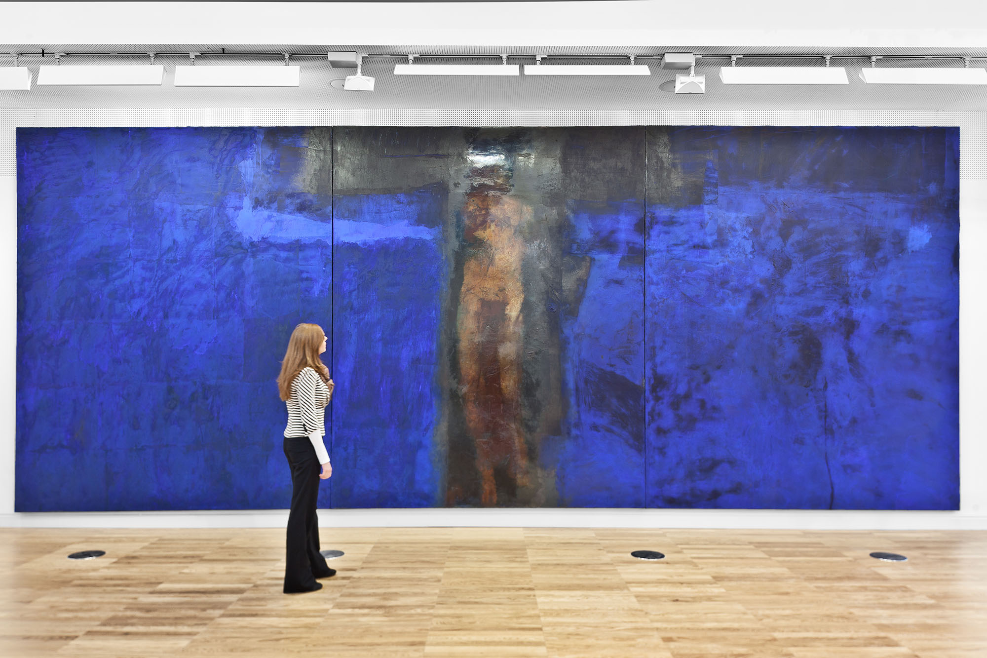 About Us - Luan Gallery